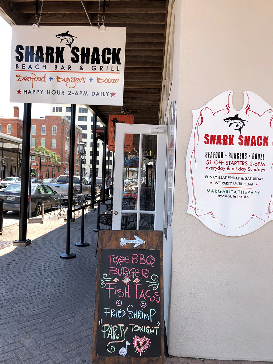 Shark Shack Beach Bar & Grill